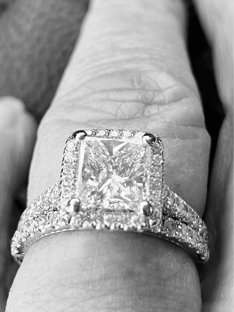 THE DIAMOND CONNECTION - 641 Photos & 870 Reviews - 1755 San Diego Ave ...