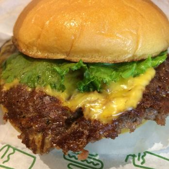 SHAKE SHACK HERALD SQUARE - Updated December 2025 - 670 Photos & 450 ...