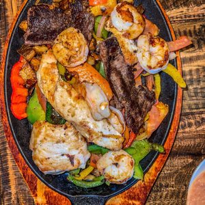 EL GRULLENSE - Updated June 2024 - 88 Photos & 90 Reviews - 1024 E ...