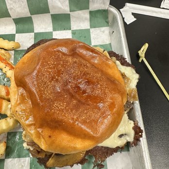 SLAP BURGER BAR - Updated October 2025 - 52 Photos & 44 Reviews - 105 ...