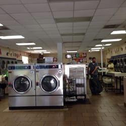 BROOKHAVEN LAUNDRY - 25 Photos & 34 Reviews - Laundromat - 2987 Buford ...