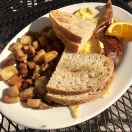 DAILY HARVEST CAFE - Updated December 2025 - 80 Photos & 235 Reviews ...