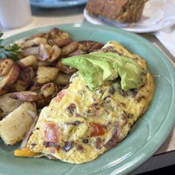 THE BREADBOARD RESTAURANT - Updated May 2025 - 228 Photos & 444 Reviews ...