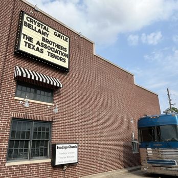 MAIN STREET CROSSING - Updated July 2025 - 75 Photos & 94 Reviews - 111 ...