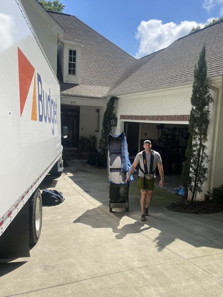 YEAH THAT MOVERS - Updated October 2025 - 33 Photos & 11 Reviews - 702 ...