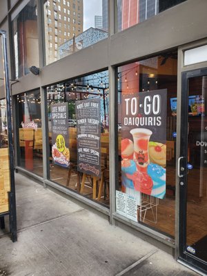 WINGBUCKET - Updated May 2024 - 551 Photos & 606 Reviews - 1200 Main St ...