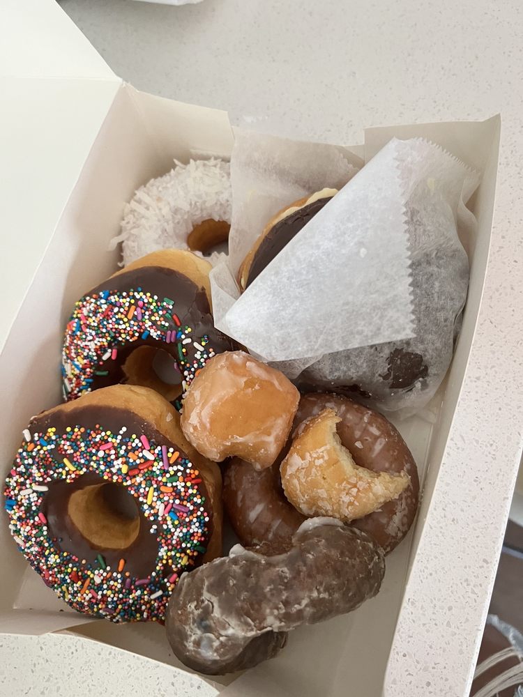 GOOD MORNING DONUT - Updated August 2025 - 3206 W Davis St, Dallas ...