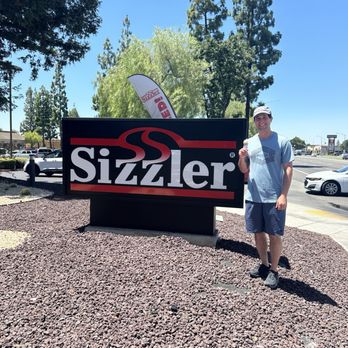 SIZZLER - Updated October 2025 - 207 Photos & 166 Reviews - 3121 W Shaw ...
