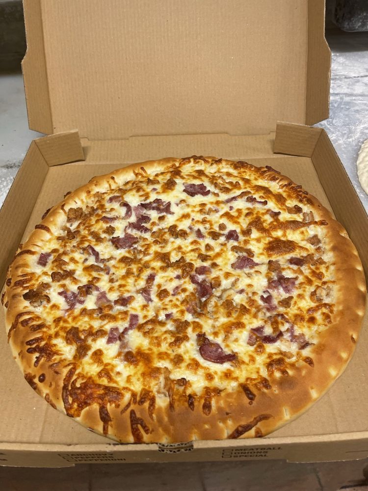 R PIZZERIA - Updated December 2025 - 10 Reviews - 695 North St ...