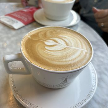 SHORTWAVE COFFEE - Updated 2024 - 121 Photos & 62 Reviews - 615 ...