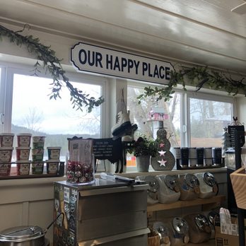 GRAEAGLE OUTPOST - Updated October 2025 - 49 Photos & 36 Reviews - 11 ...