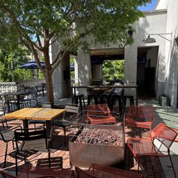 HOWELL’S KITCHEN AND BAR - Updated April 2026 - 519 Photos & 467 ...