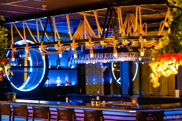 EDEN RESTO & BAR - 35 Photos - 2727 Fondren Rd, Houston, Texas - Juice ...