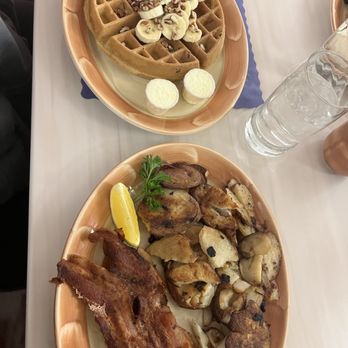 ORIGINAL WAFFLE SHOP - Updated December 2024 - 213 Photos & 335 Reviews ...