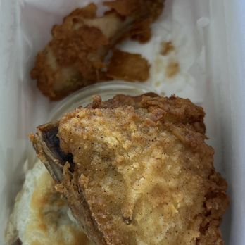 KFC - Updated January 2025 - 37 Photos & 42 Reviews - 2750 S. Maryland ...