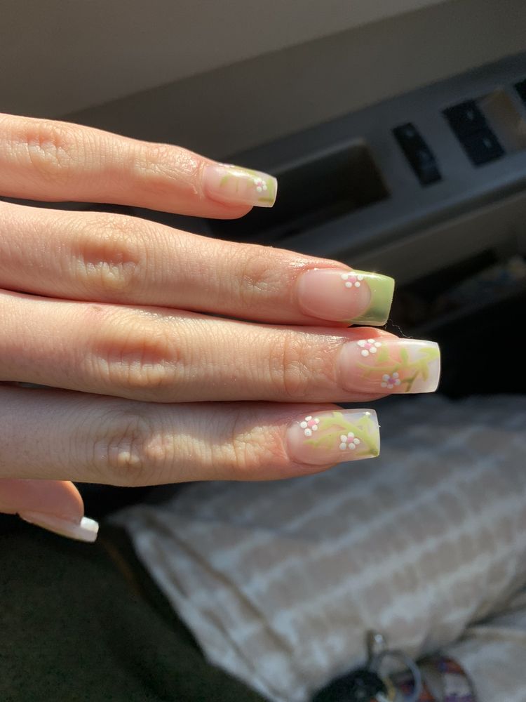 ESSENTIAL NAIL SPA - Updated August 2025 - 124 Photos & 83 Reviews ...