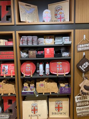 BROWN BOOKSTORE - 33 Photos & 27 Reviews - 244 Thayer St, Providence ...