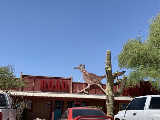 ROADRUNNER RESTAURANT & SALOON - Updated October 2025 - 227 Photos ...