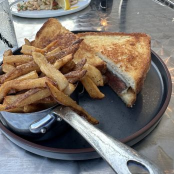 CAFE CANOLE - Updated January 2026 - 76 Photos & 67 Reviews - 1 Campion ...