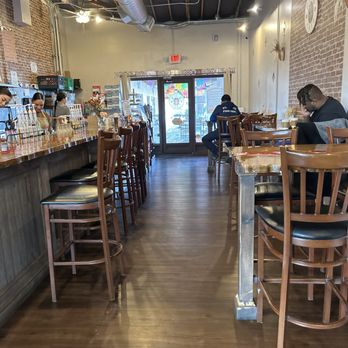 MIS RAICES CAFÉ - Updated June 2024 - 88 Photos & 60 Reviews - 1325 ...