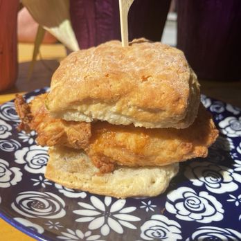 CLARA B’S KITCHEN TABLE - Updated June 2024 - 92 Photos & 54 Reviews ...