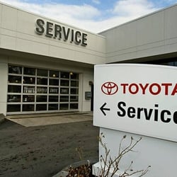 TOYOTA OF WATERTOWN - 42 Photos & 332 Reviews - 149 Arsenal St ...