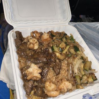 WHATCHA WANNA EAT FOOD HALL - Updated December 2025 - 91 Photos & 24 ...