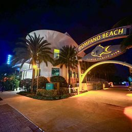 OCEANIC - Updated October 2025 - 1488 Photos - 1147 Reviews - 250 North ...