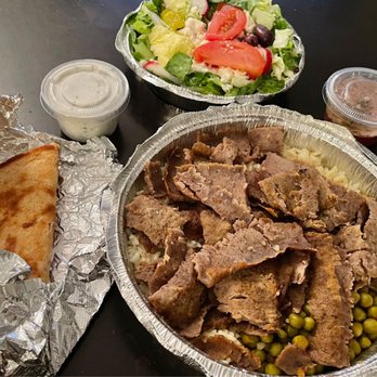 GREEK TOWN FAMILY RESTAURANT - Updated August 2024 - 70 Photos & 225 ...