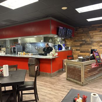 TOP GUN - Updated January 2026 - 45 Photos & 34 Reviews - 2770 Whitten ...