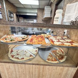 VPHO AND PIZZERIA - Updated July 2025 - 68 Photos & 39 Reviews - 2004 ...