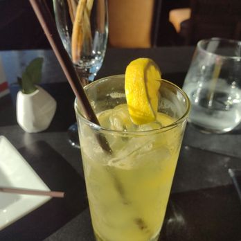 LIGHTHOUSE BAR & GRILL - Updated June 2024 - 401 Photos & 145 Reviews ...