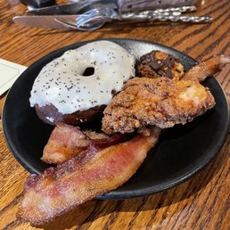 THE FOUNDRY RESTAURANT - 344 Photos & 455 Reviews - 50 Commercial St ...