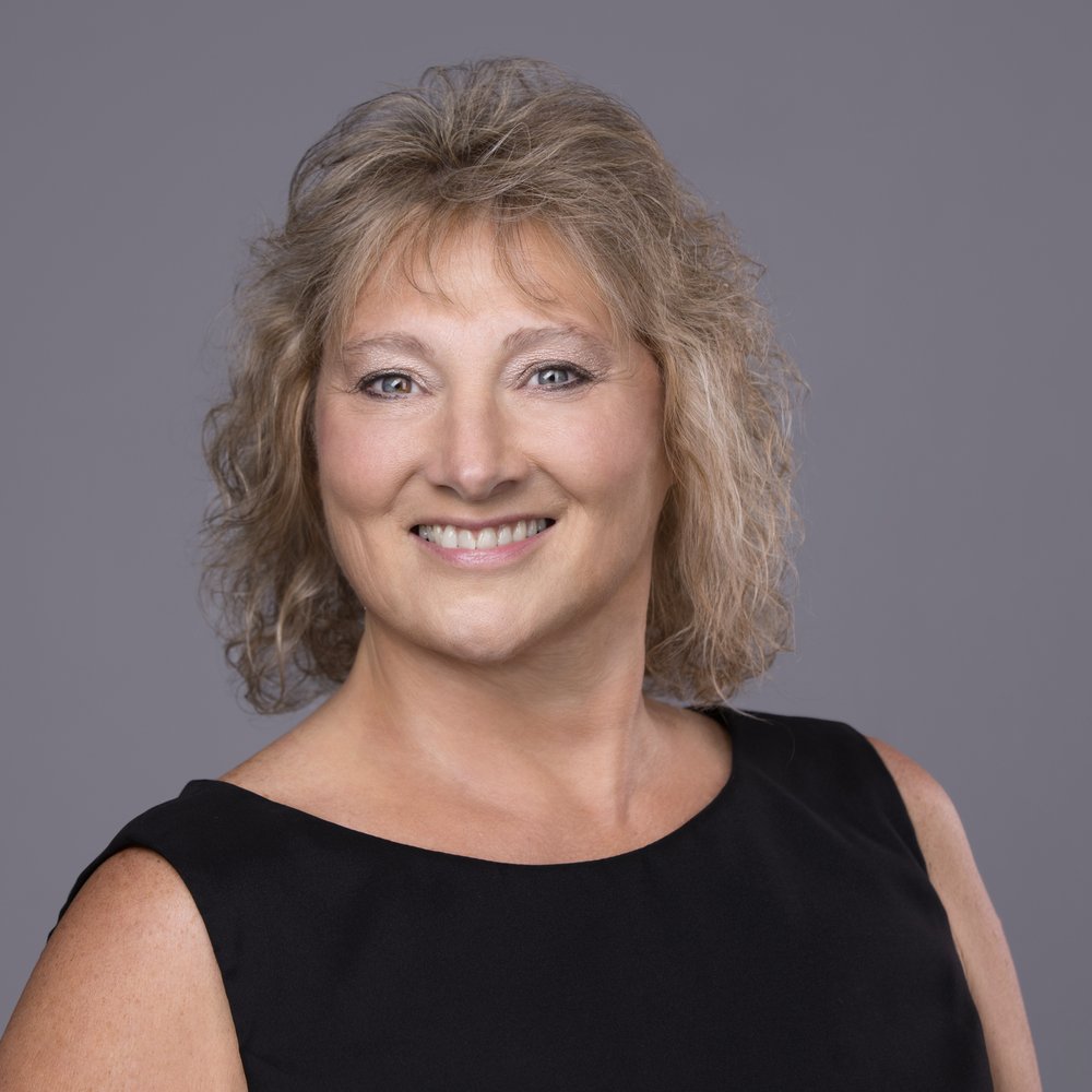 Laurie Sandoval's Instagram, Twitter & Facebook on IDCrawl