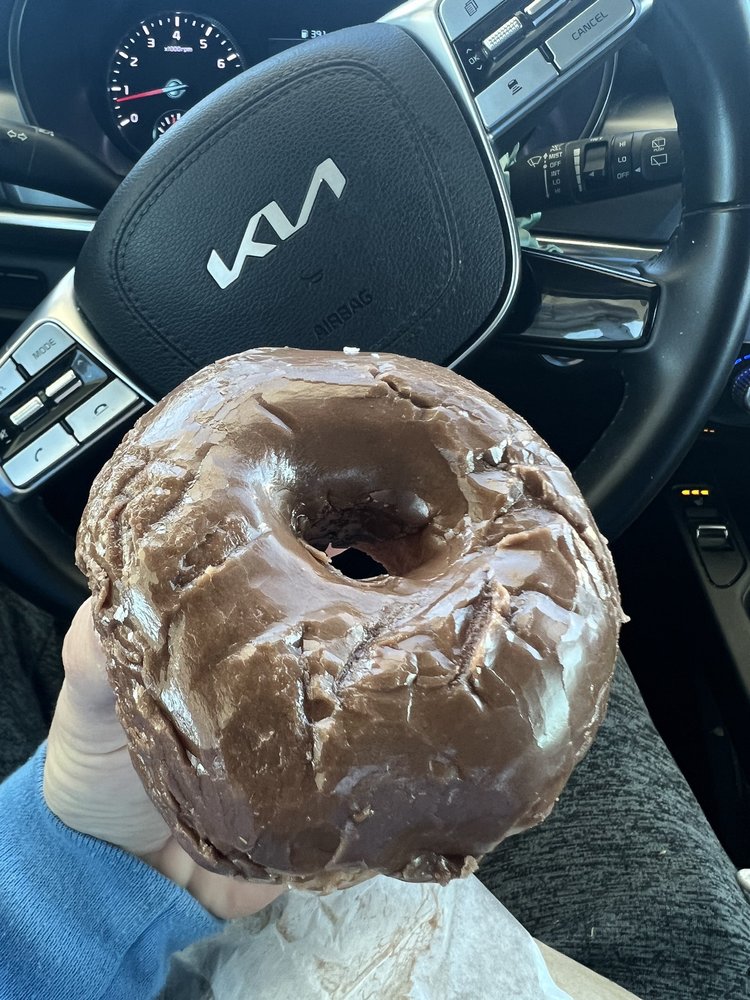 JACKSON DONUTS - Updated December 2025 - 110 Photos - 1131 N ...