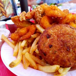 FISHERMAN’S OUTLET - Updated November 2024 - 1785 Photos & 1338 Reviews ...