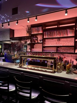 LE MONT ROYAL - Updated October 2025 - 86 Photos & 42 Reviews - 1815 ...