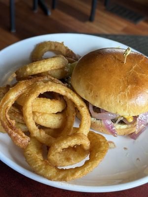 THE GROVE PUB & GRILL - Updated August 2025 - 34 Photos & 71 Reviews ...