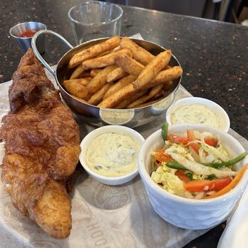 HOOKED MARKET & KITCHEN - Updated April 2025 - 365 Photos & 182 Reviews ...