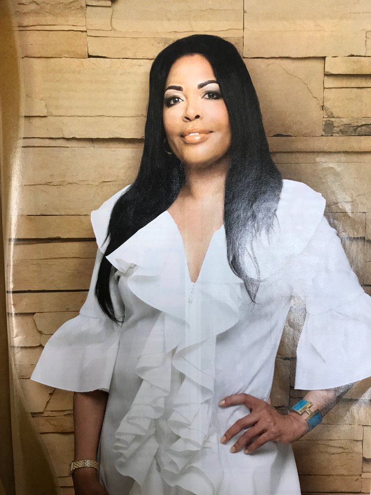 WENDY E ROBERTS, MD - 10 Photos & 39 Reviews - 35280 Bob Hope Dr ...