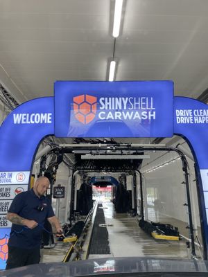 SHINY SHELL CARWASH - MECHANICSBURG - Updated June 2025 - 37 Photos ...