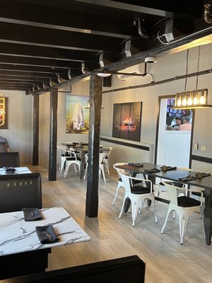 SESH - Updated October 2024 - 243 Photos & 141 Reviews - 2221 4th St N ...