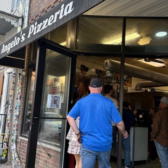 ANGELO’S PIZZERIA - Updated May 2025 - 1626 Photos & 1095 Reviews - 736 ...