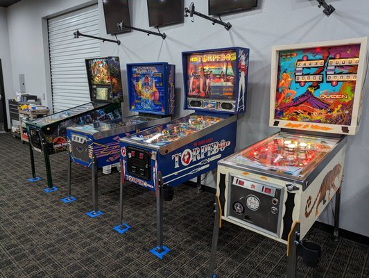 CAPTAIN’S AUCTION WAREHOUSE - Updated December 2025 - 39 Photos & 29 ...