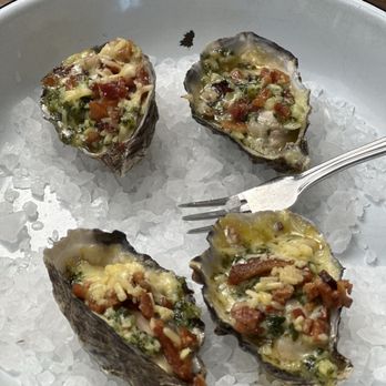 HANDLINE - Updated October 2025 - 639 Photos & 738 Reviews - 935 ...