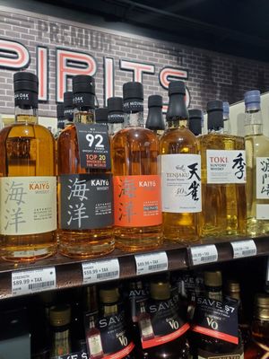 ARROW WINE & SPIRITS - Updated November 2025 - 17 Photos & 15 Reviews ...