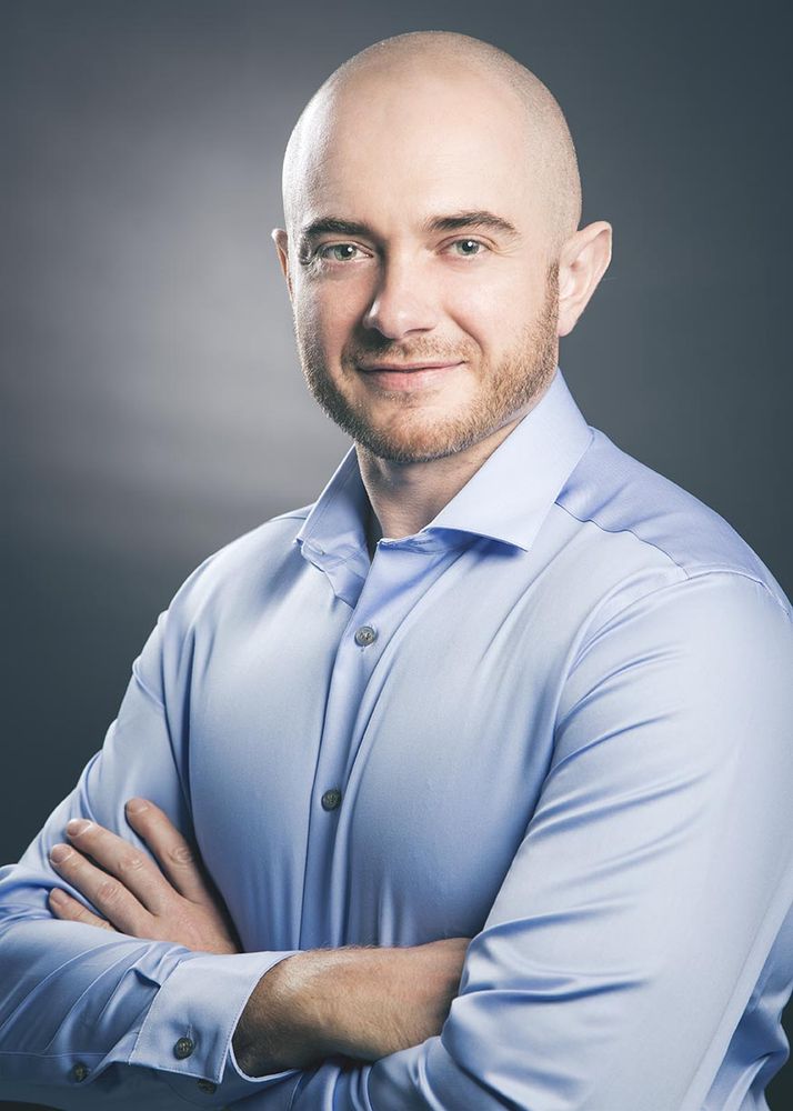 ROYAL FOCUS - Updated August 2025 - 201 Photos & 17 Reviews - 741 S ...