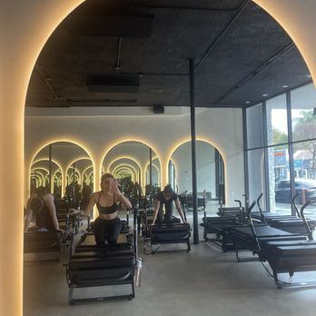 OBLIX STUDIO - Updated January 2026 - 25 Photos & 27 Reviews - 13607 Ventura Blvd, Sherman Oaks ...