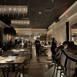 THE GUEST HOUSE AUSTIN - Updated December 2025 - 1024 Photos & 304 ...