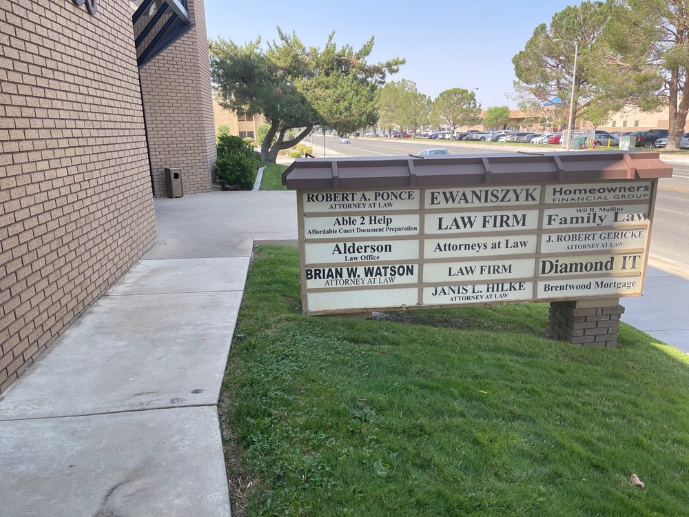 HILKE JANIS L. ATTORNEY AT LAW - Updated July 2025 - 19 Reviews - 14350 ...